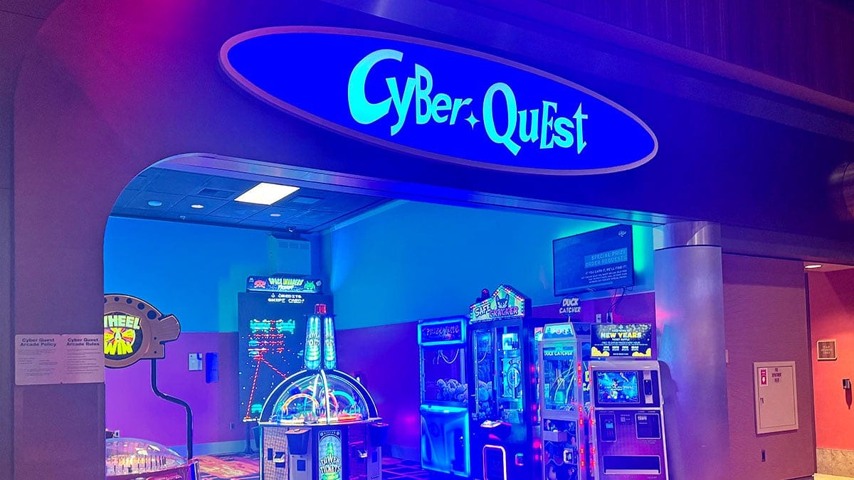 A Striking Good Time at Red Rock Lanes