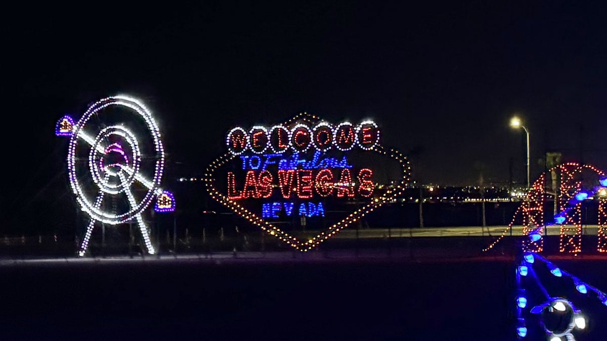 Glittering Lights at Las Vegas Motor Speedway: A Magical Holiday Experience