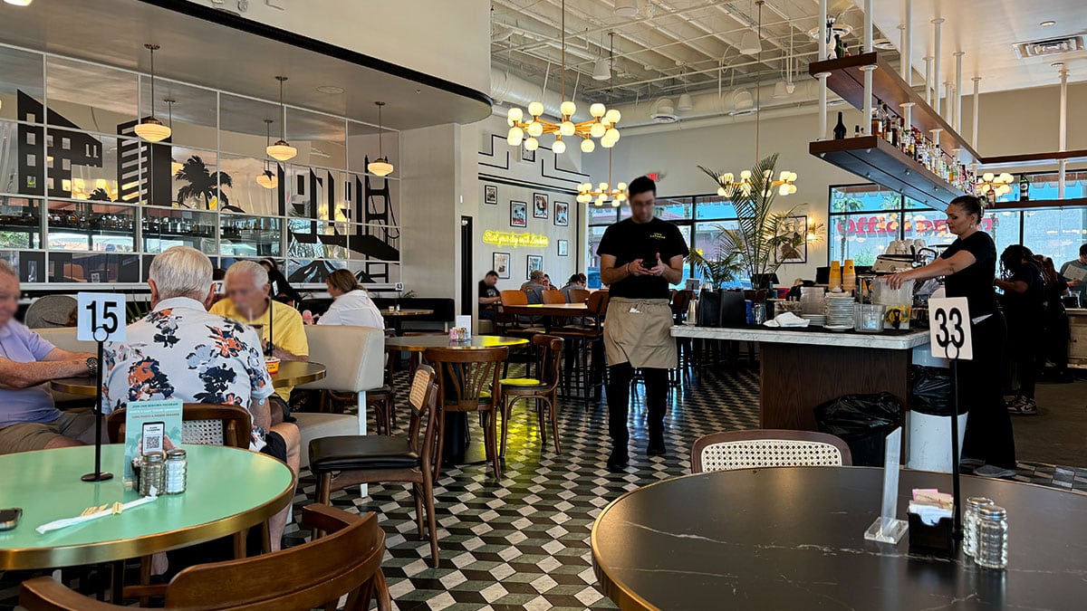 Café Landwer at Boca Park: Israeli Flavors Brewed in Style
