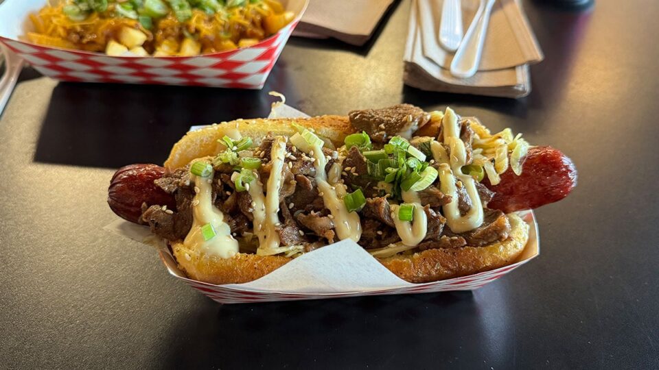Buldogis: Gourmet Dogs Done Right